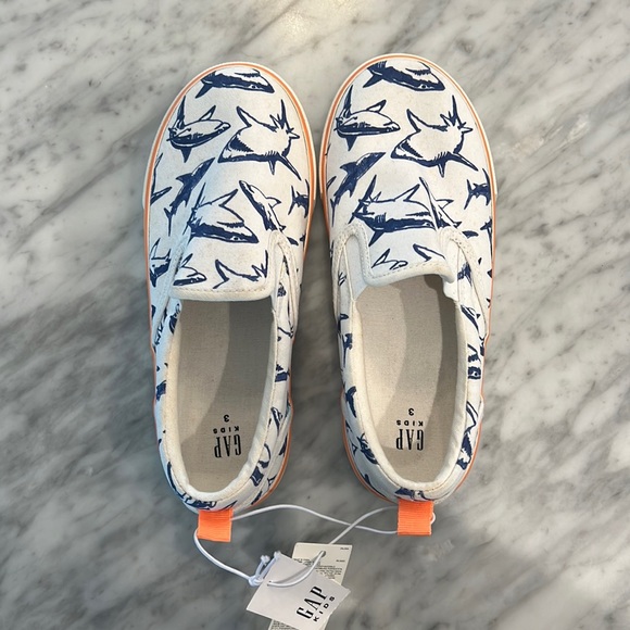 GAP | Shoes | Nwt Gap Kids Shark Slip On Shoes 3 Sharks | Poshmark